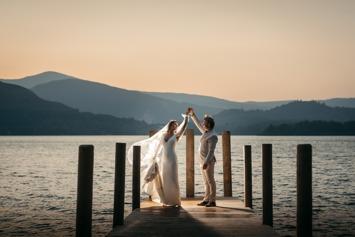 Zoe Hague & Danny Rae’s magical Inn on the Lake wedding - Discover Lake ...